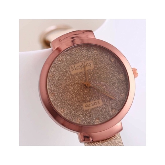 Accessories | Eye Catching Pretty Metallic Face And Band Watch | Poshmark